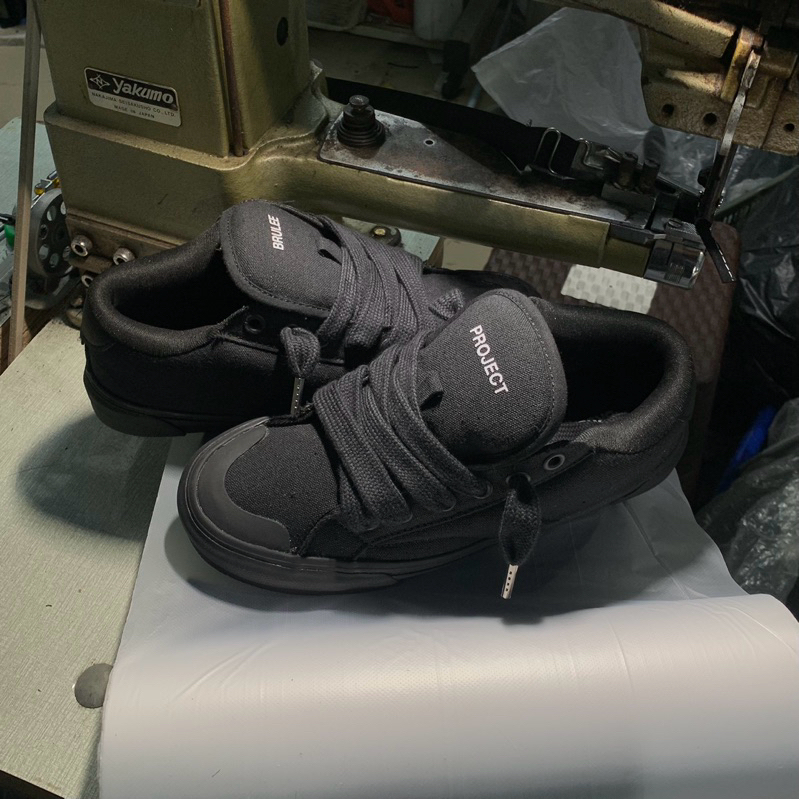 Brulee Project - Obeshoes - Full Black | Shopee Malaysia