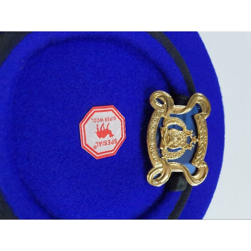 MERAH Camel Pol Water Beret And Emblem | Camel Army Beret | Red Camel ...