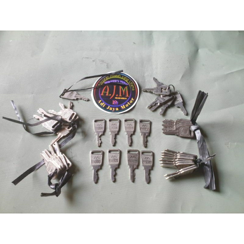 Key Toothed Key Code Honda C50 C70 C90 CB100 CB S90 S90Z Benly s110 ...
