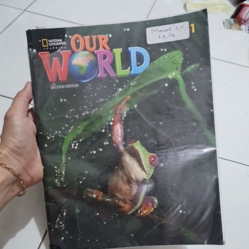 Second Class National Geographic English Book | Shopee Malaysia