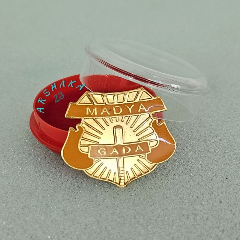 Gada Madya Resin Security Guard Pin, Thick Plate Material Plus Pin Box ...