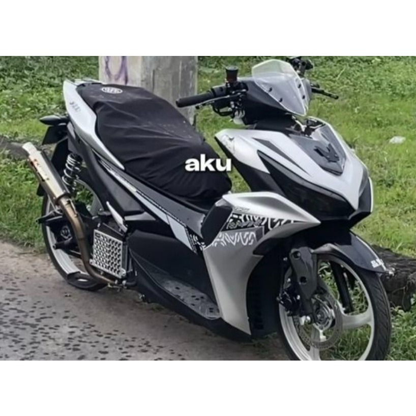Aerox ALL NEW CONNECTED Transparent STRIPING 155 Years 2021-2024 NVX ...