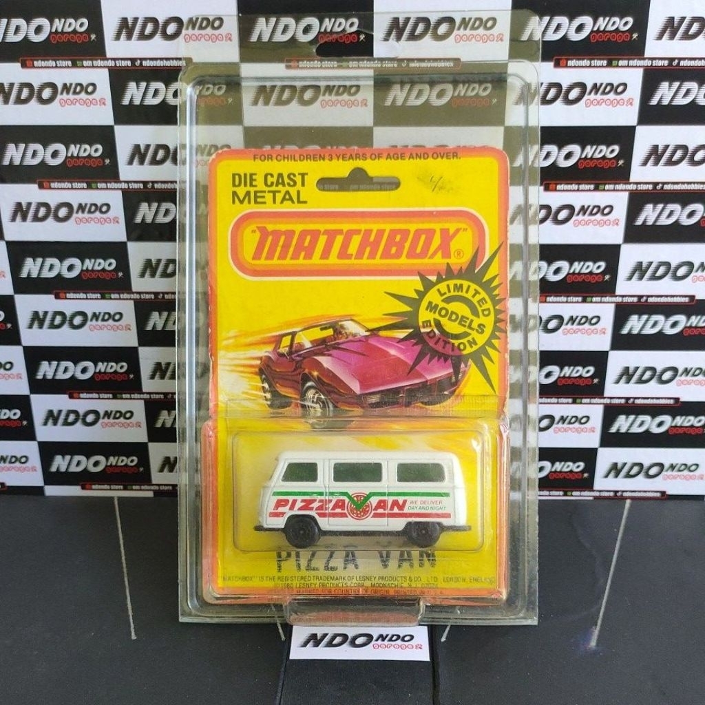 Matchbox Volkswagen Camper White Pizza Van - 1980 Matchbox Limited ...