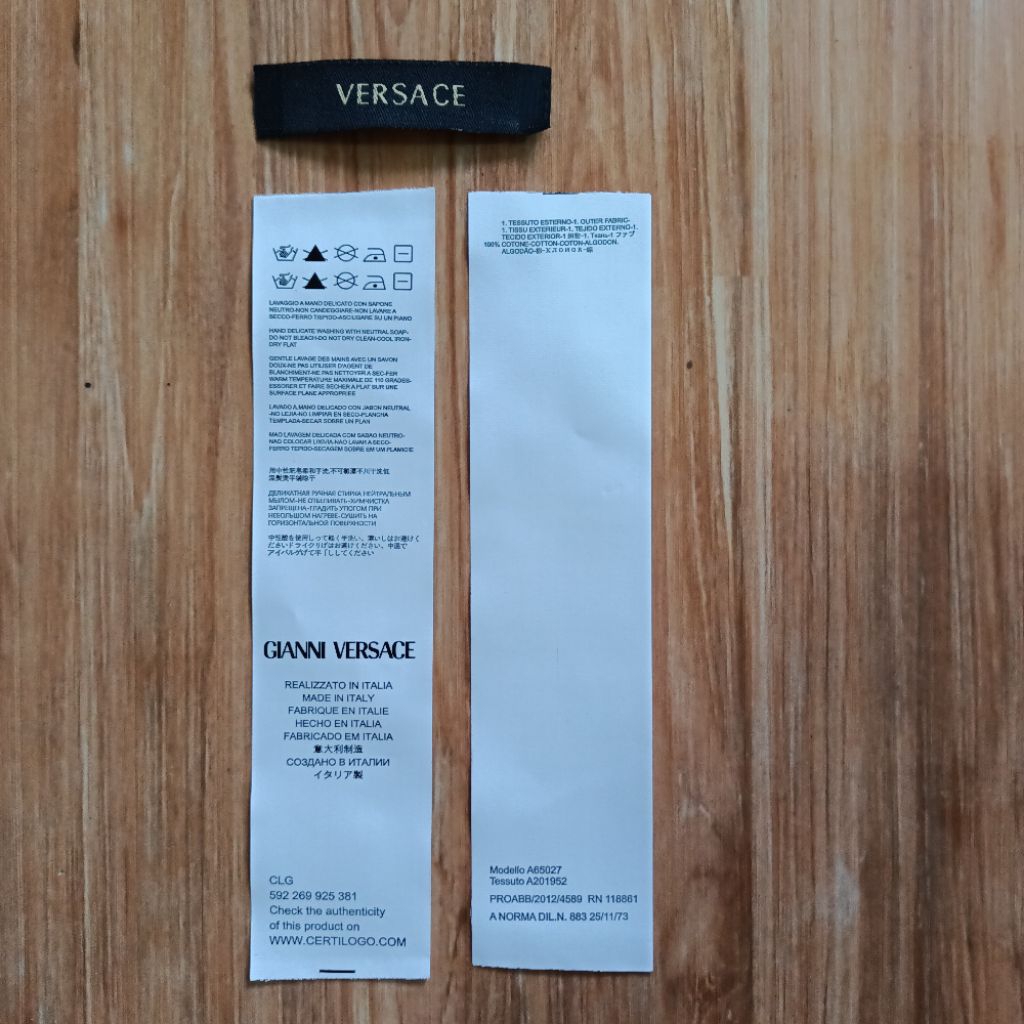 Versace label tag | Shopee Malaysia