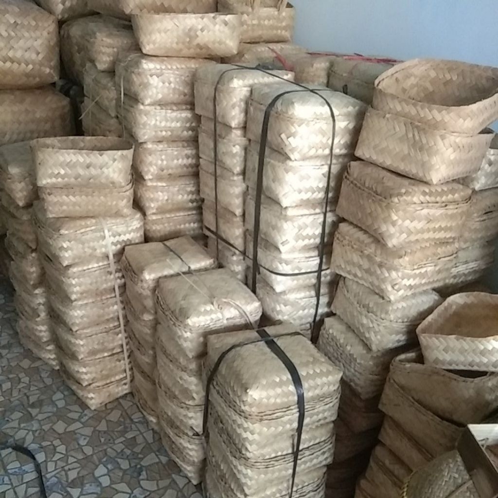 A pair of 18x18 Bamboo Baskets and Quality Catering Rice Boxes and ...