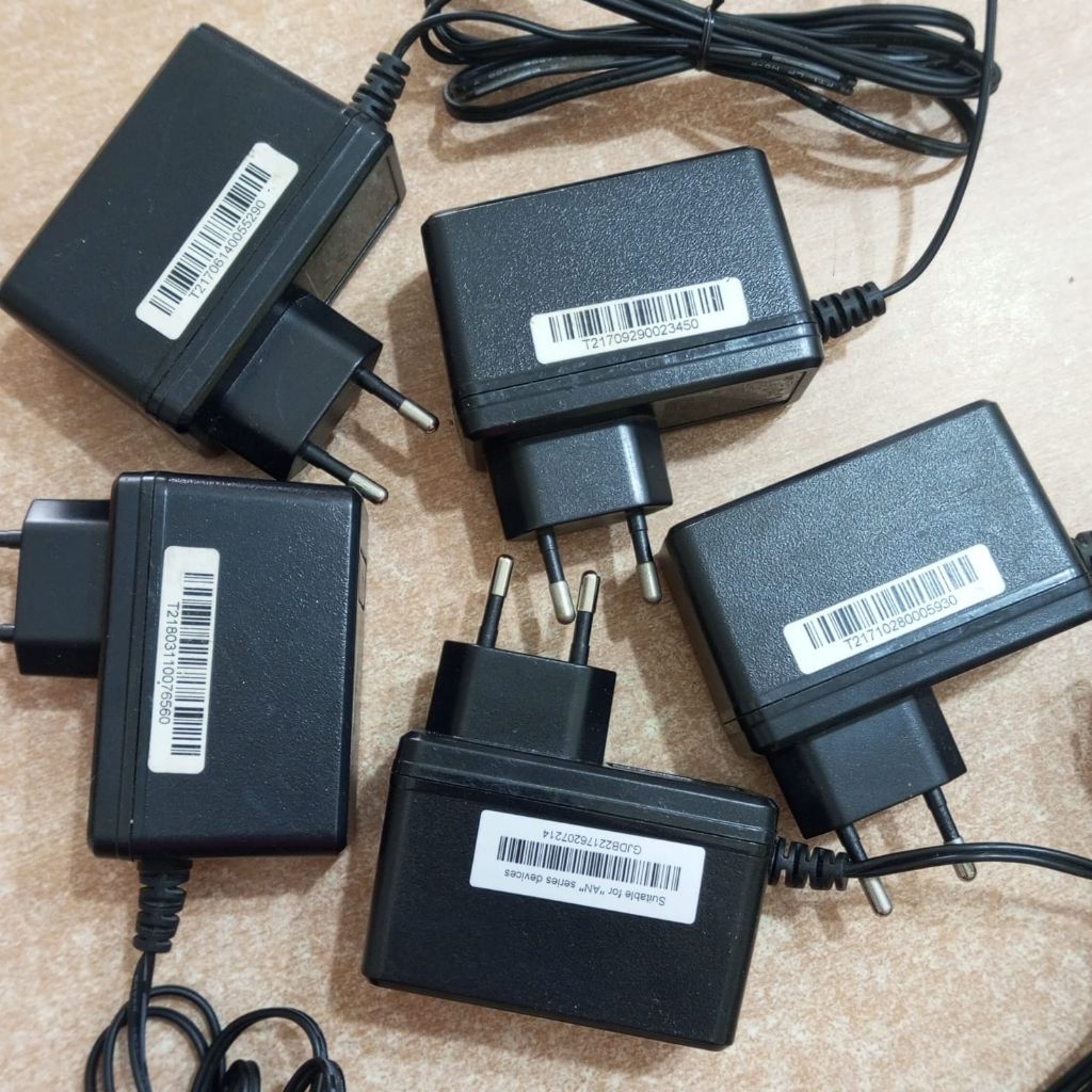 ORIGINAL ADAPTOR REMOVED FIBERHOME ROUTER 12V 1.5A (USED NORMAL SMOOTH ...