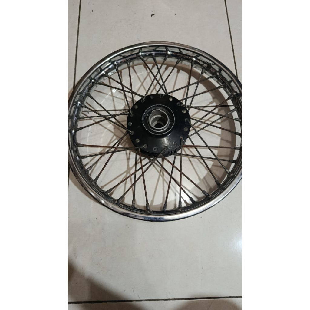 Original front rims, original front drum spokes for yamaha mio | Shopee ...