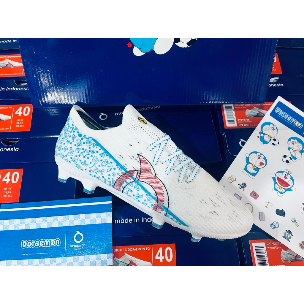 ORTUSEIGHT CATALYST LIBERTE X DORAEMON FOOTBALL SHOES | Shopee Malaysia