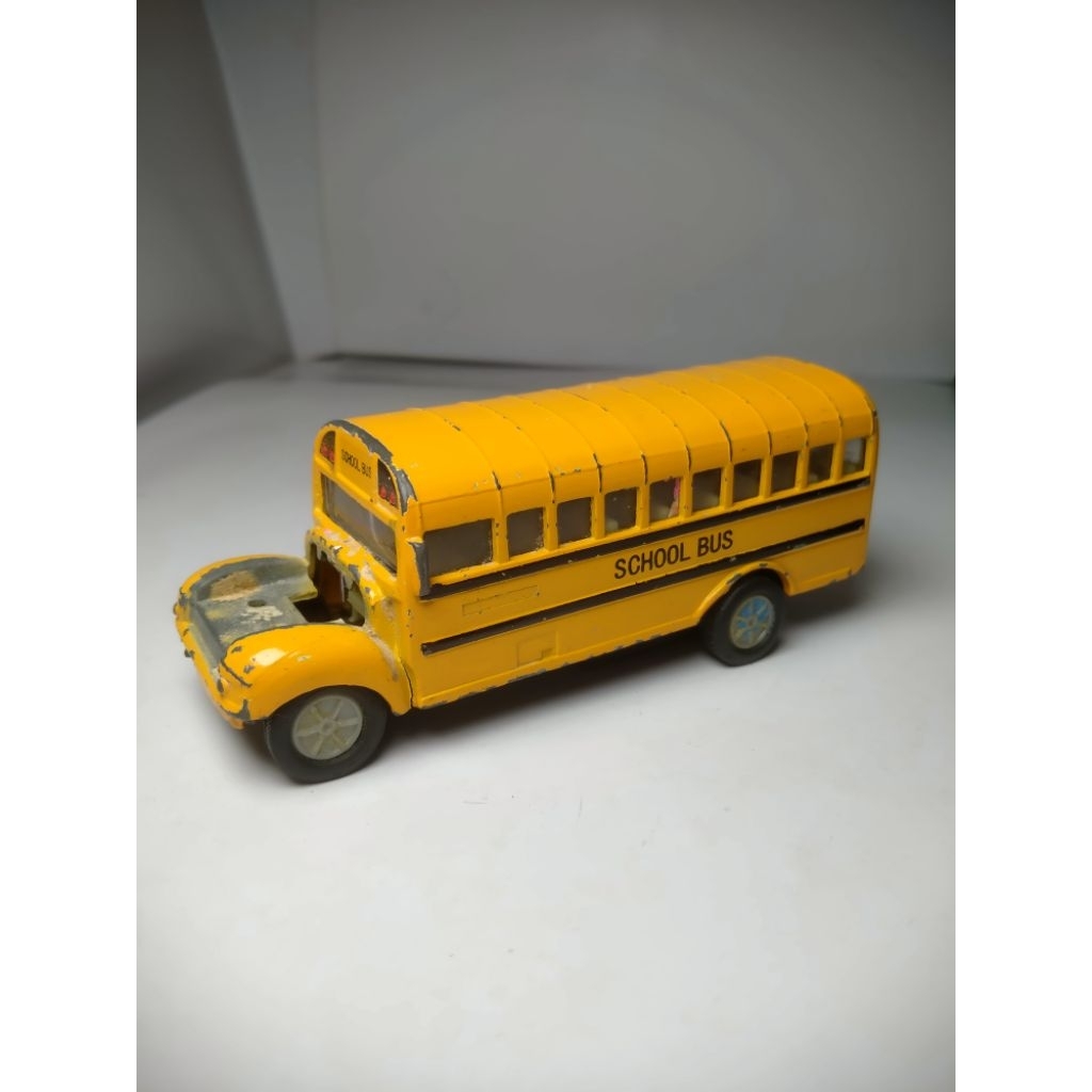 Diecast Vintage School Bus Loose Second | Shopee Malaysia