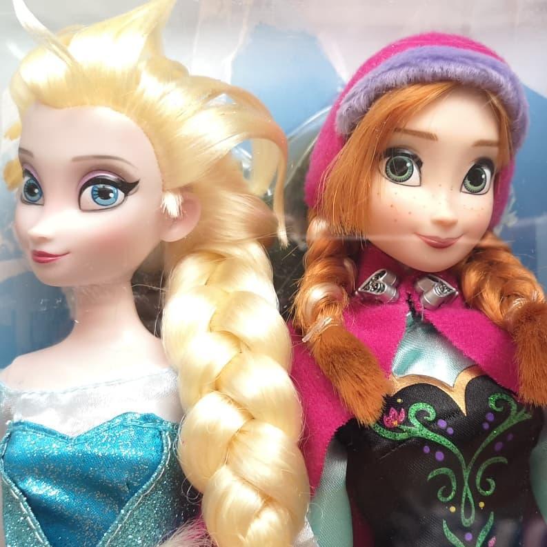 Disney Frozen Elsa & Anna Box doll set | Shopee Malaysia