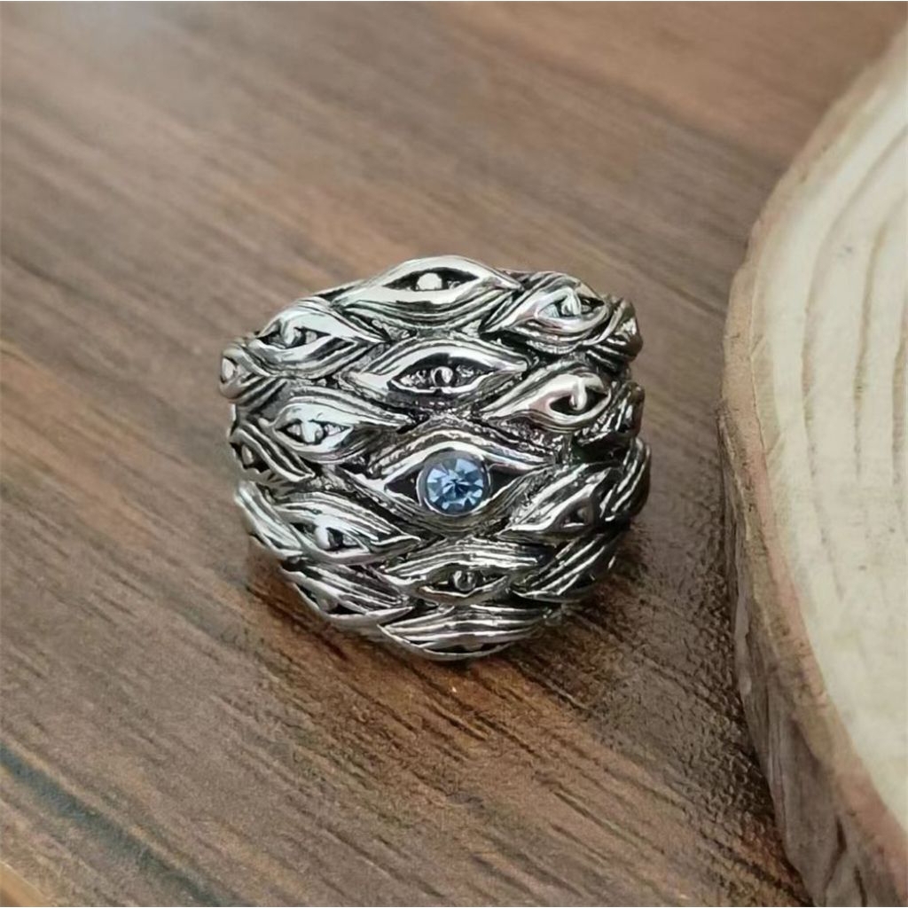 MATA Vintage Ring Design of a Thousand Eyes of the God of Virtue ...