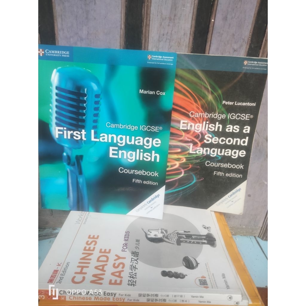 Cambridge IGCSE,First Language English, English as a Second Language, Coursebook, Fifth edition ...