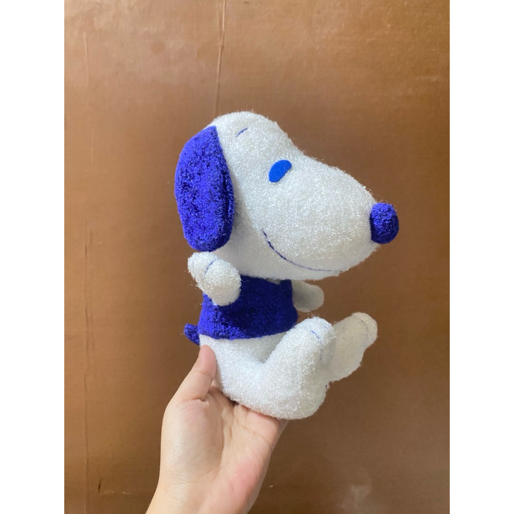 Original Snoopy Character Doll size 22cm Original / Blue and white ...