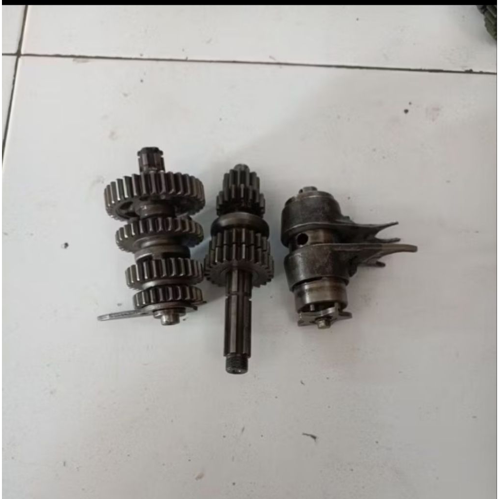 ORIGINAL HONDA GRAND SUPRA OLD MOCIN EX5 GEARBOX TRANSMISSION RATIO ...