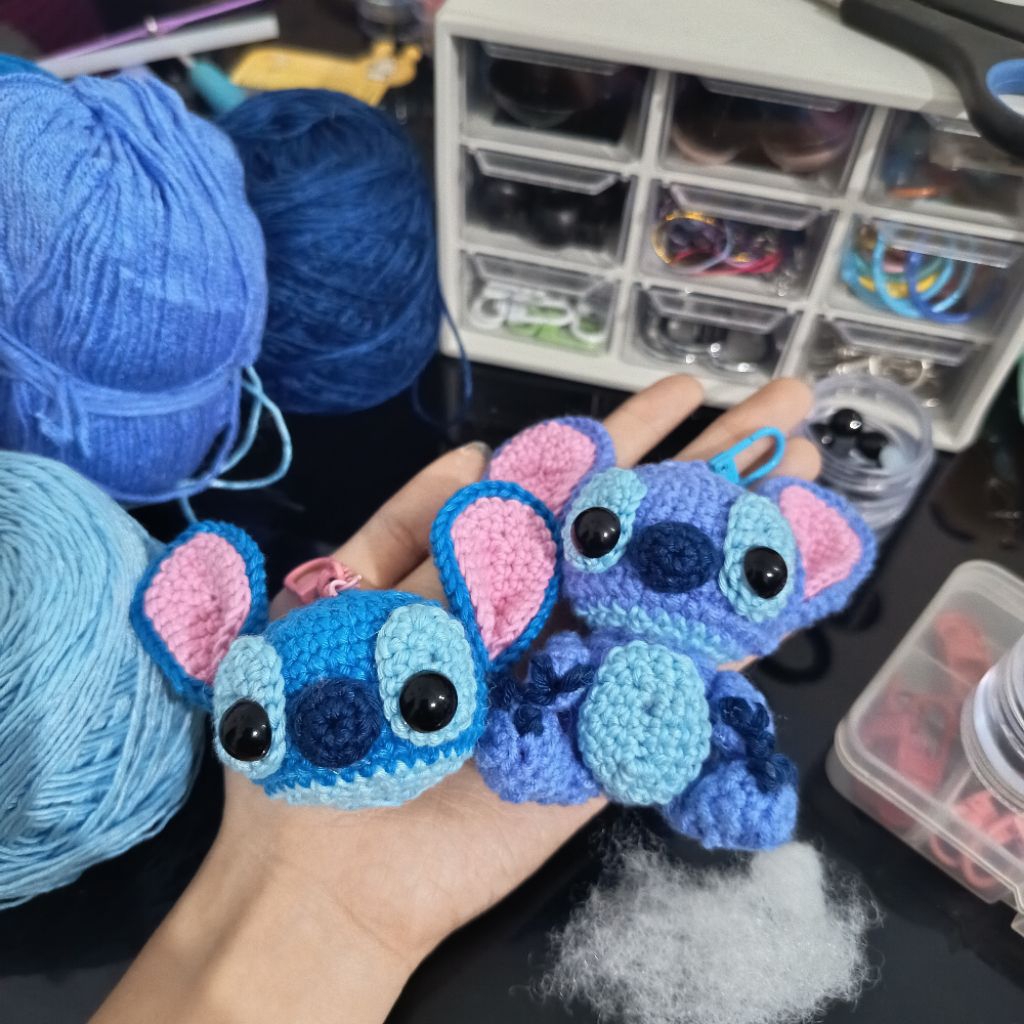 Stitch keychain / stitch crochet / stitch amigurumi / lilo & stitch ...