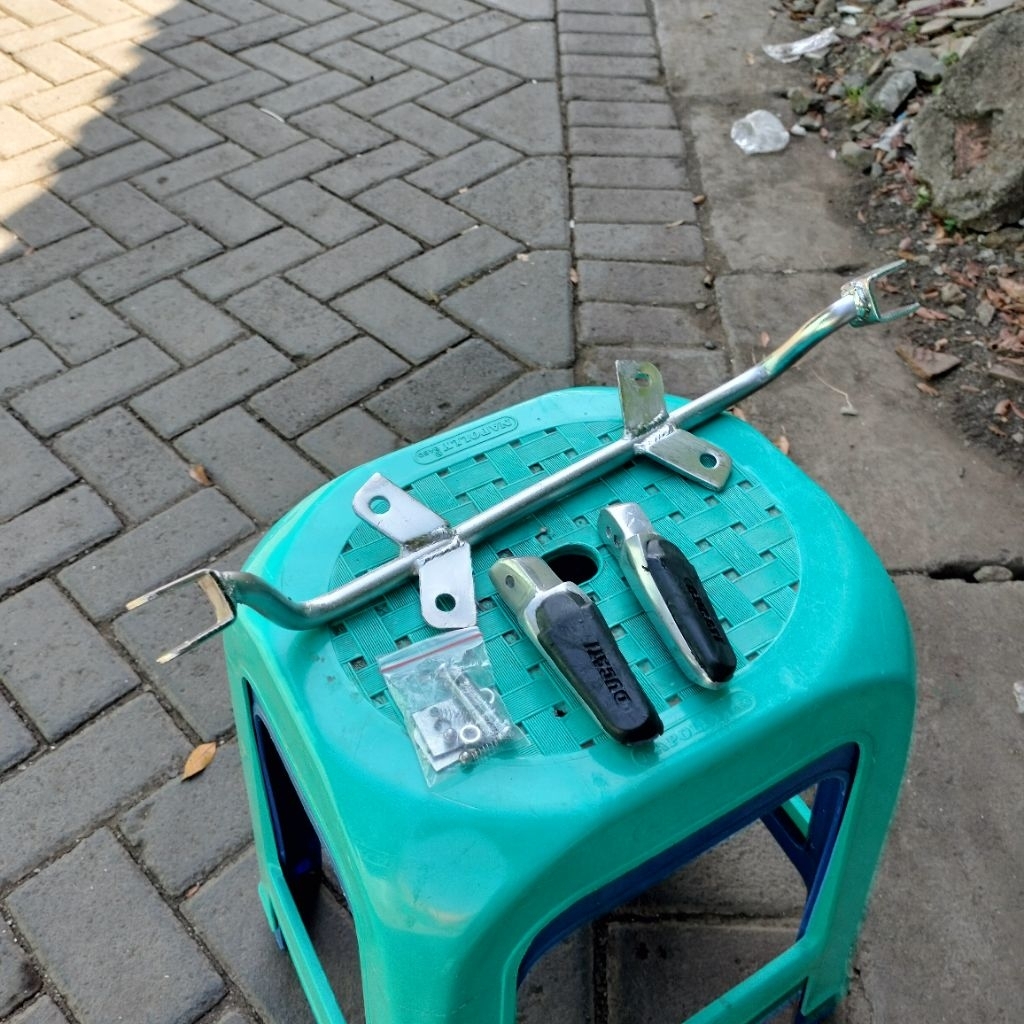 Power Iron Front Footstep Karisma and supra x 125 KPh Footstep/ Front ...