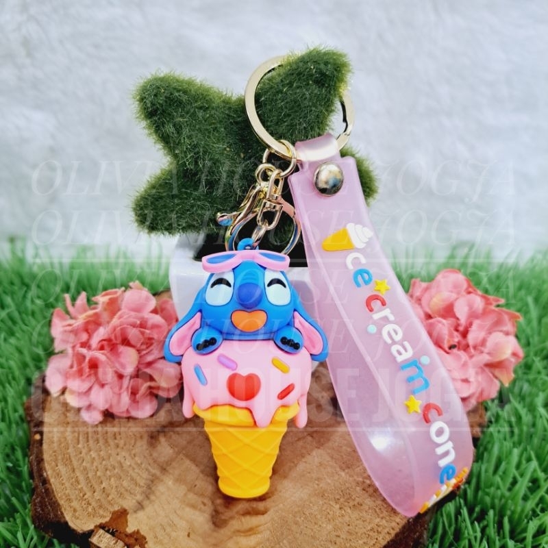 GANTUNGAN Ice Cream Stitch Keychain Rubber Stitch Keychain Pink Strap ...