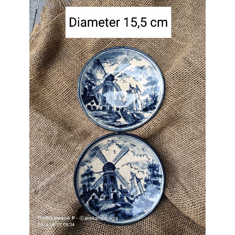 PUTIH HIASAN DINDING 2 ceramic plates painted with Dutch holland images ...