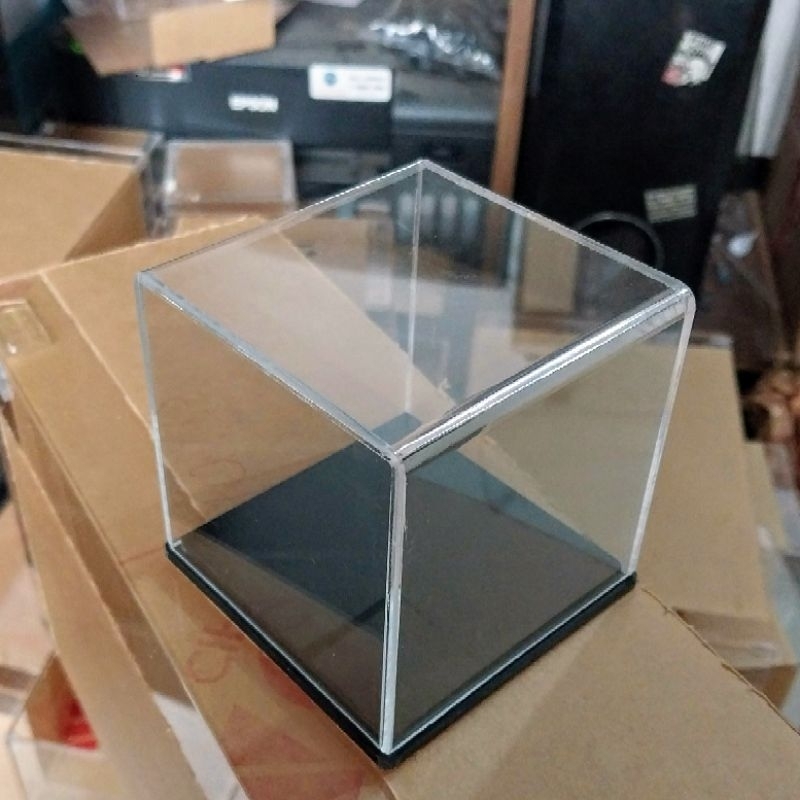 Acrylic Display Box | Shopee Malaysia