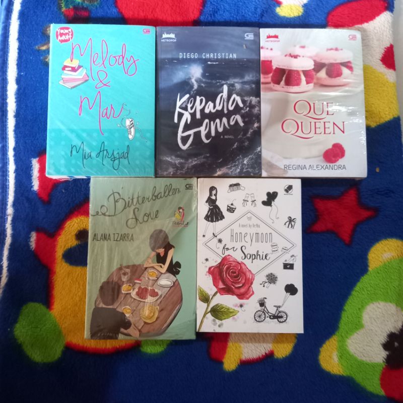 Original TEENAGE NOVEL MELODY & MARS KEPADA GEMA QUE QUEEN BITTERBALLEN ...