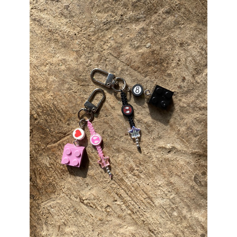 GANTUNGAN Lego KEYCHAIN COUPLE LEGO COUPLE KEYCHAIN/KEY CHAIN/SOUVENIR ...