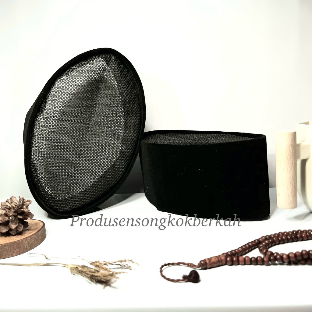 HITAM Songkok Normal high velvet Peci (9 cm) + There is a box for every ...
