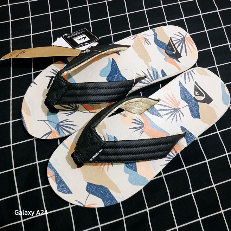 Quiksilver Carverprint sandals only ( 41 42) | Shopee Malaysia