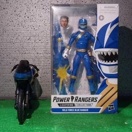 Power Rangers Wild Force / Super Sentai GaoRanger Blue Ranger and ...