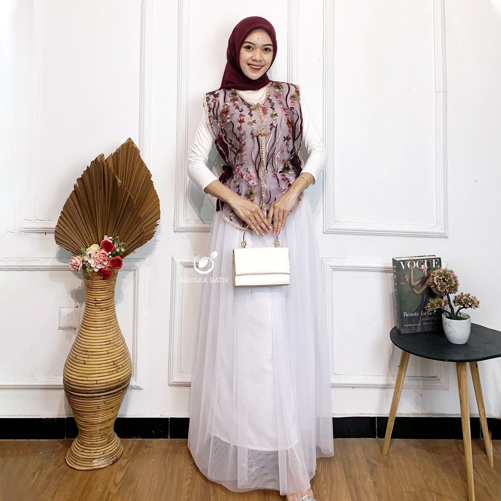 KATUN POLI NAYAKA BATIK - Oneset Vest Brocade Combination Tutu Skirt 2 ...