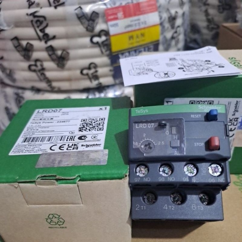 Lrd07 THERMAL OVERLOAD RELAY SCHNEIDER ORIGINAL SNI (1,6A - 2.5A ...