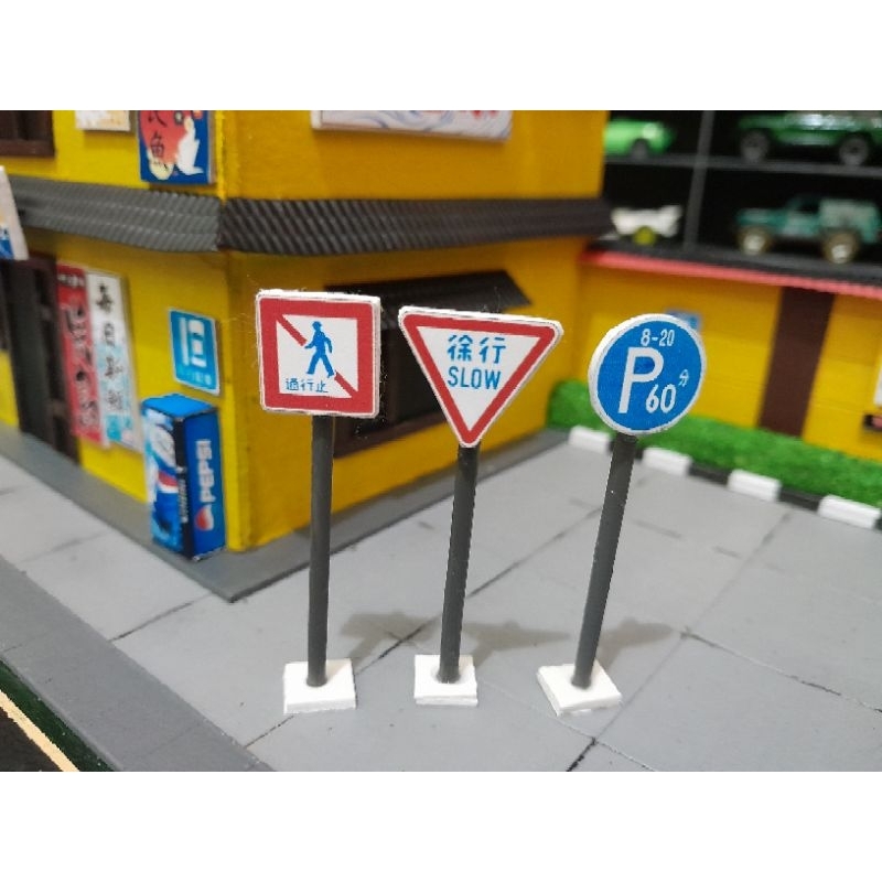 Miniature Japanese Traffic Signs Diorama Size 1/64 / diecast Diorama ...