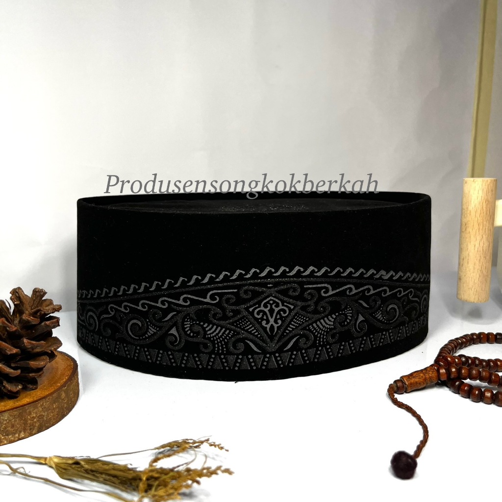 Just today! PECI SONGKOK BLACK BATIK NEW MOTIF Normal height (9 cm ...