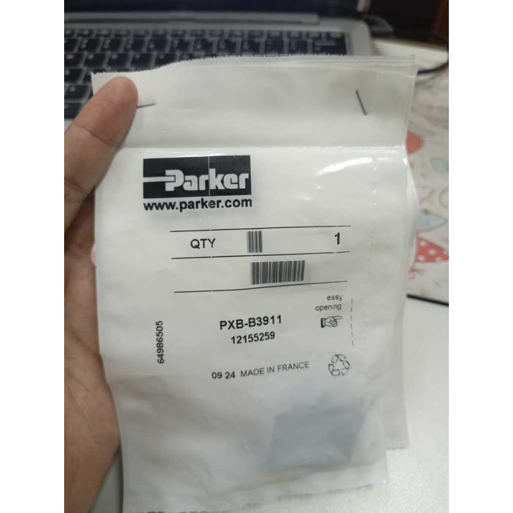 Parker PXB-B3911 Solenoid VALVE 3/2 PNEUMATIC MANUAL CONTROL VALVE PXB ...