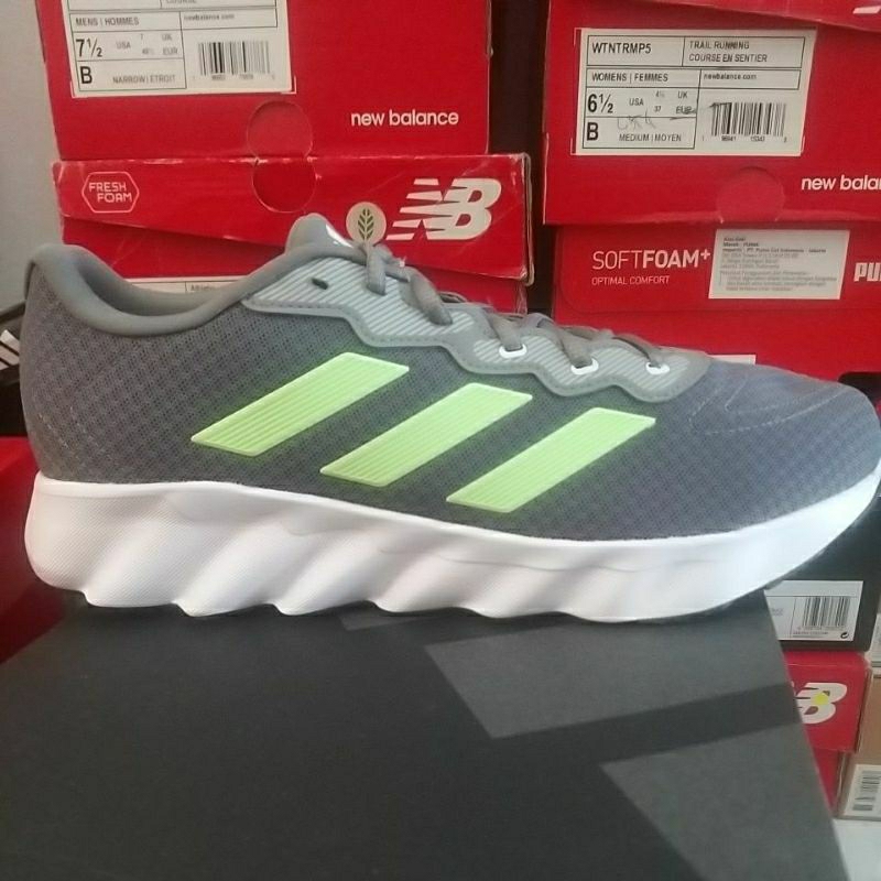 Original OFFICIAL ADIDAS SWITCH MOVE RUNNING SHOES ID8328 MEN RUNNING ...