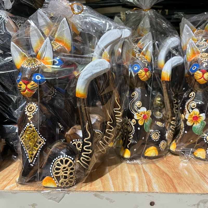 Standing cat statue display decoration set of 3 pcs / Souvenir typical ...