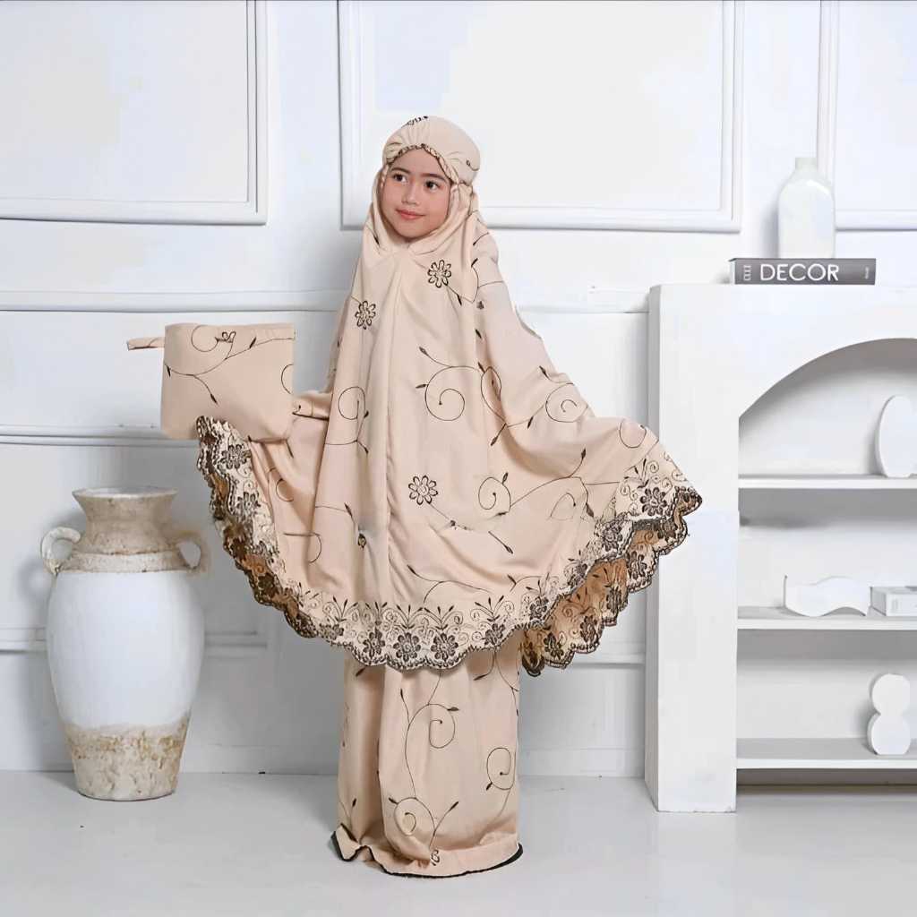 New Gracella Exclusive Children's Mukena Ages 6-11, the latest full ...