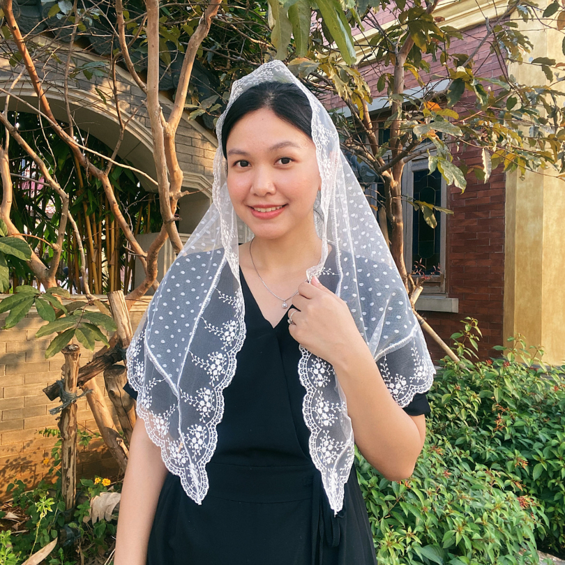 Mantilla Mantilla Prayer Veil - Grape Polka Dot Triangle | Shopee Malaysia