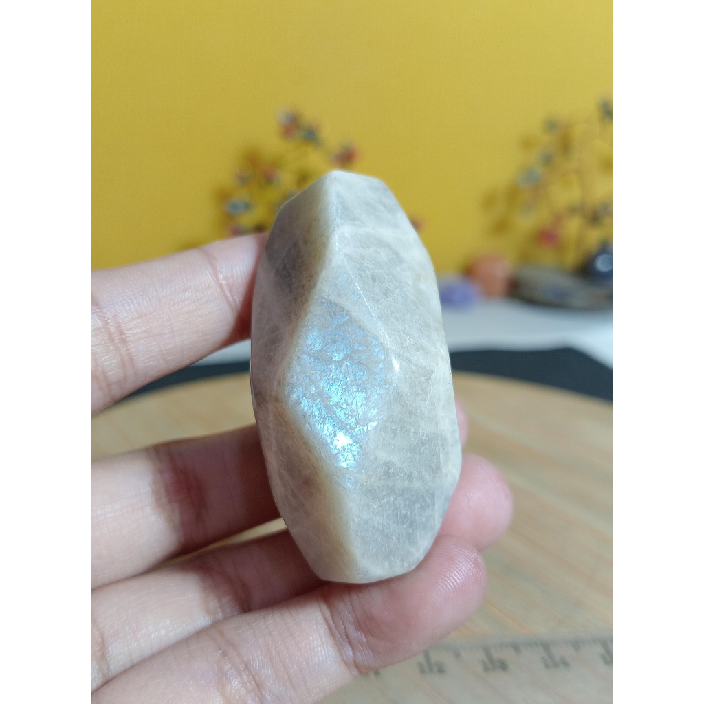 Natural White Moonstone Freeform Stone (8) | Shopee Malaysia