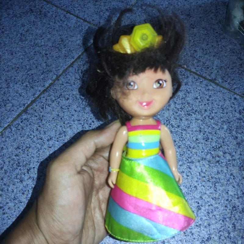 Dora The Explorer Spin & Sparkle Yellow Rainbow Crystal Figure | Shopee ...