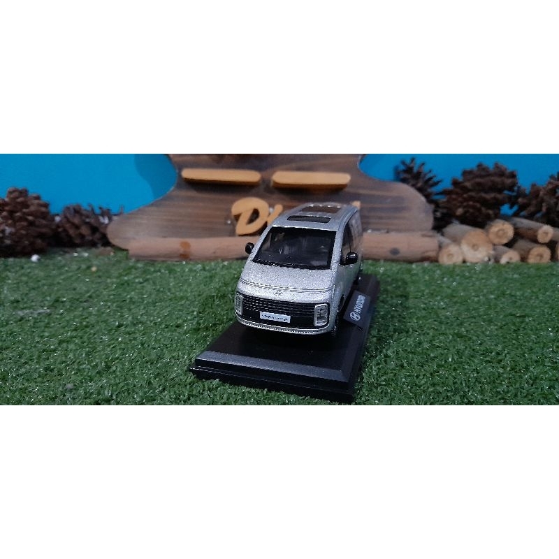 Diecast Miniature Hyundai Staria silver 1:38 scale | Shopee Malaysia