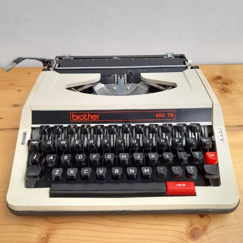 MESIN Brother 450 TR typewriter, old school antique tik engine | Shopee ...