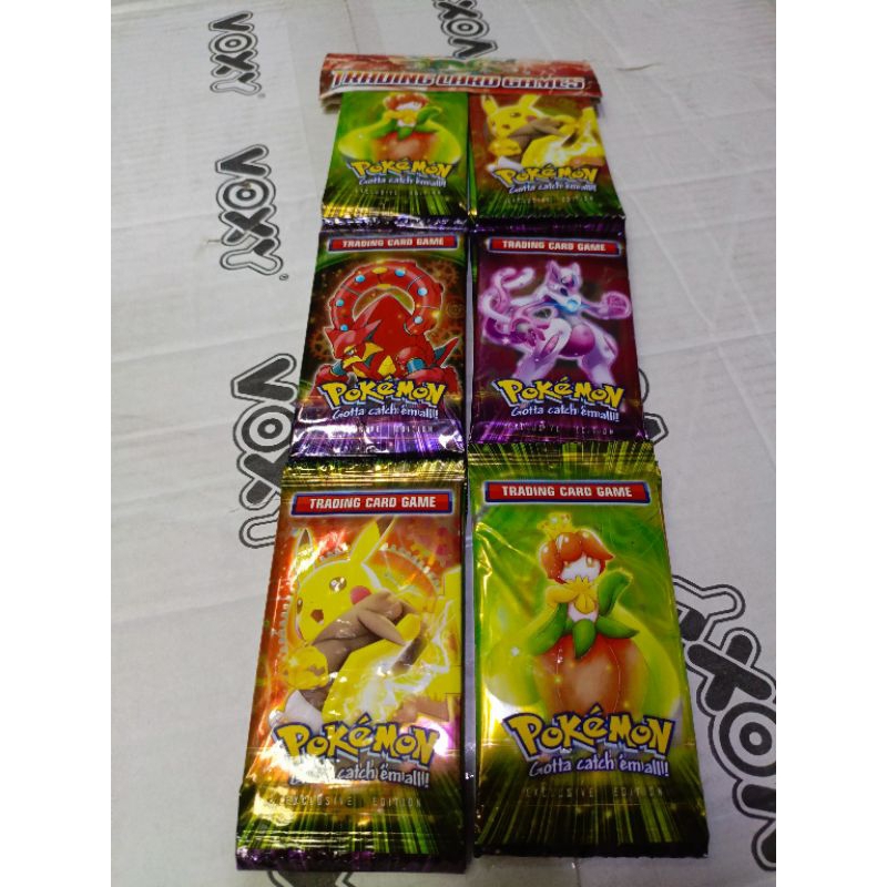 Pokemon Limited Card contains 12 sachets | Shopee Malaysia