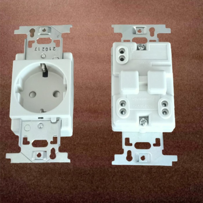 Panasonic WZJ1121 ground socket | Shopee Malaysia