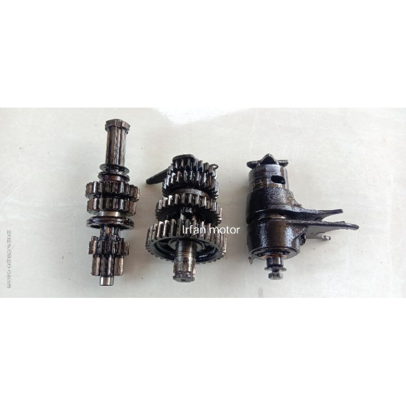 Gear ratio ger Transmission gear ratio ger full set honda grand supra ...