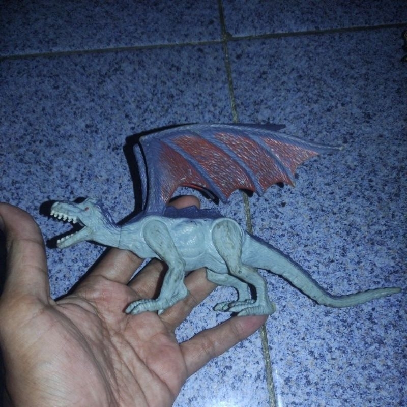 Dino winged dragon poseable figure | Shopee Malaysia