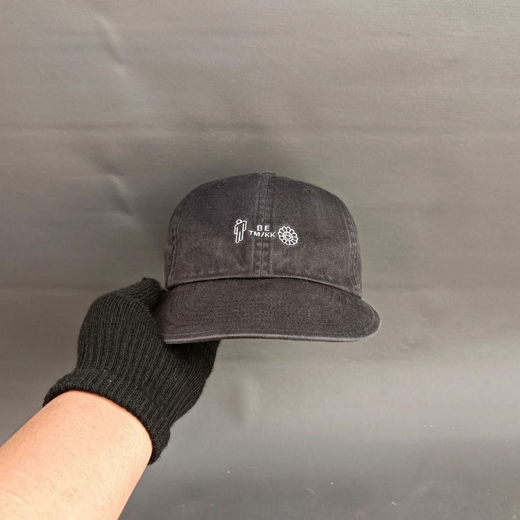 HITAM Unisex Music Band Caps for Men and Women BILLIE EILISH x TAKASHI ...