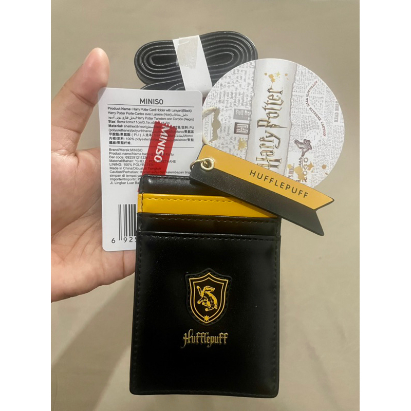 Name tag-lanyard miniso x harry potter hufflepuff black | Shopee Malaysia