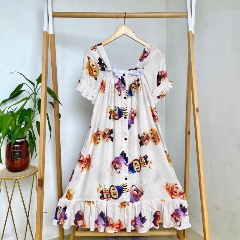 Jennie's DASTER || Labubu motif adult negligee - ld 110cm | Shopee Malaysia