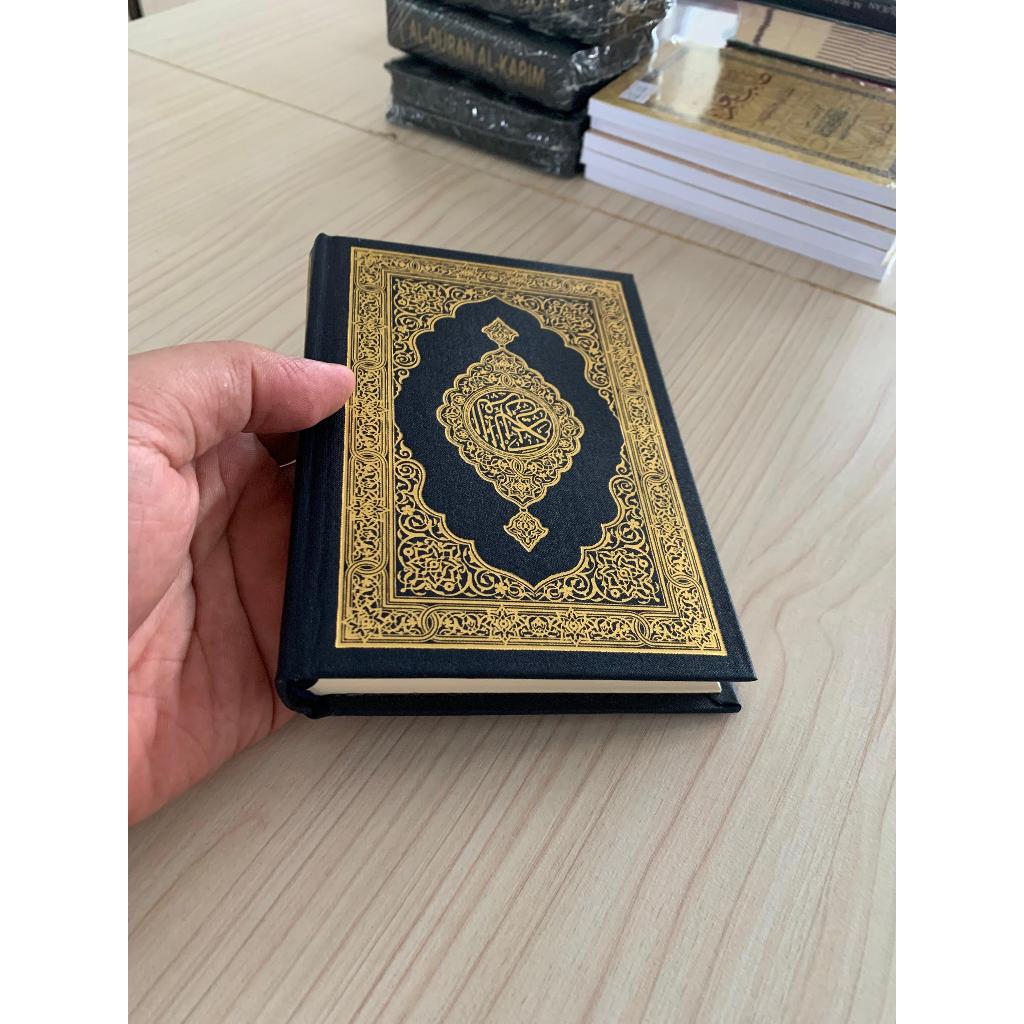 Al Madinah Medium Size Mushaf Original Hardcover | Al madinah 100% ...