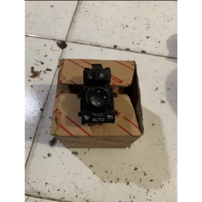 Switch Mirror retract Folding Rear View Mirror Switch TOYOTA RAIZE ...